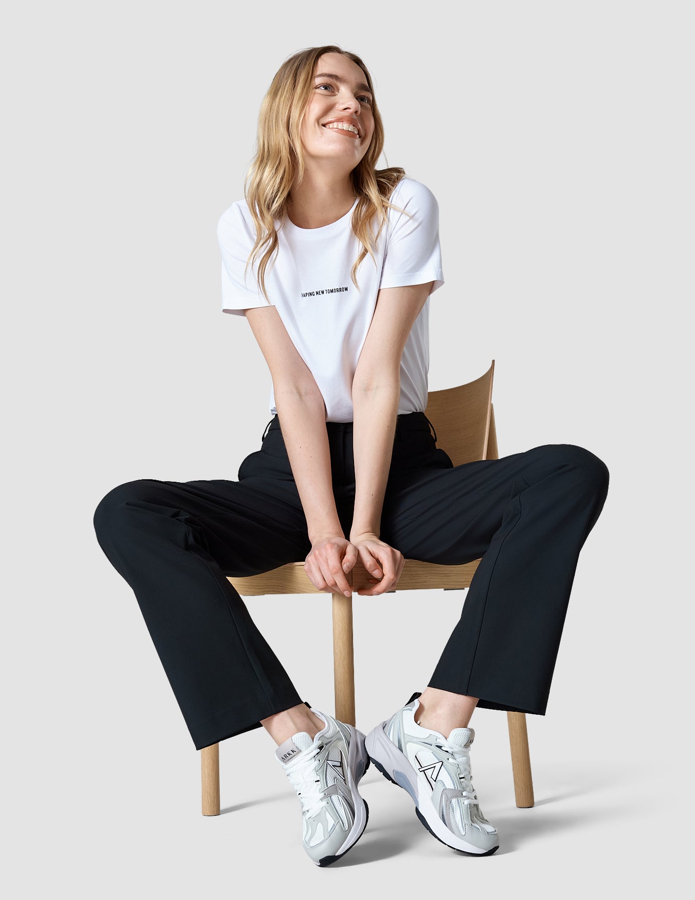 Essential Pants til kvinder | SHAPING NEW TOMORROW