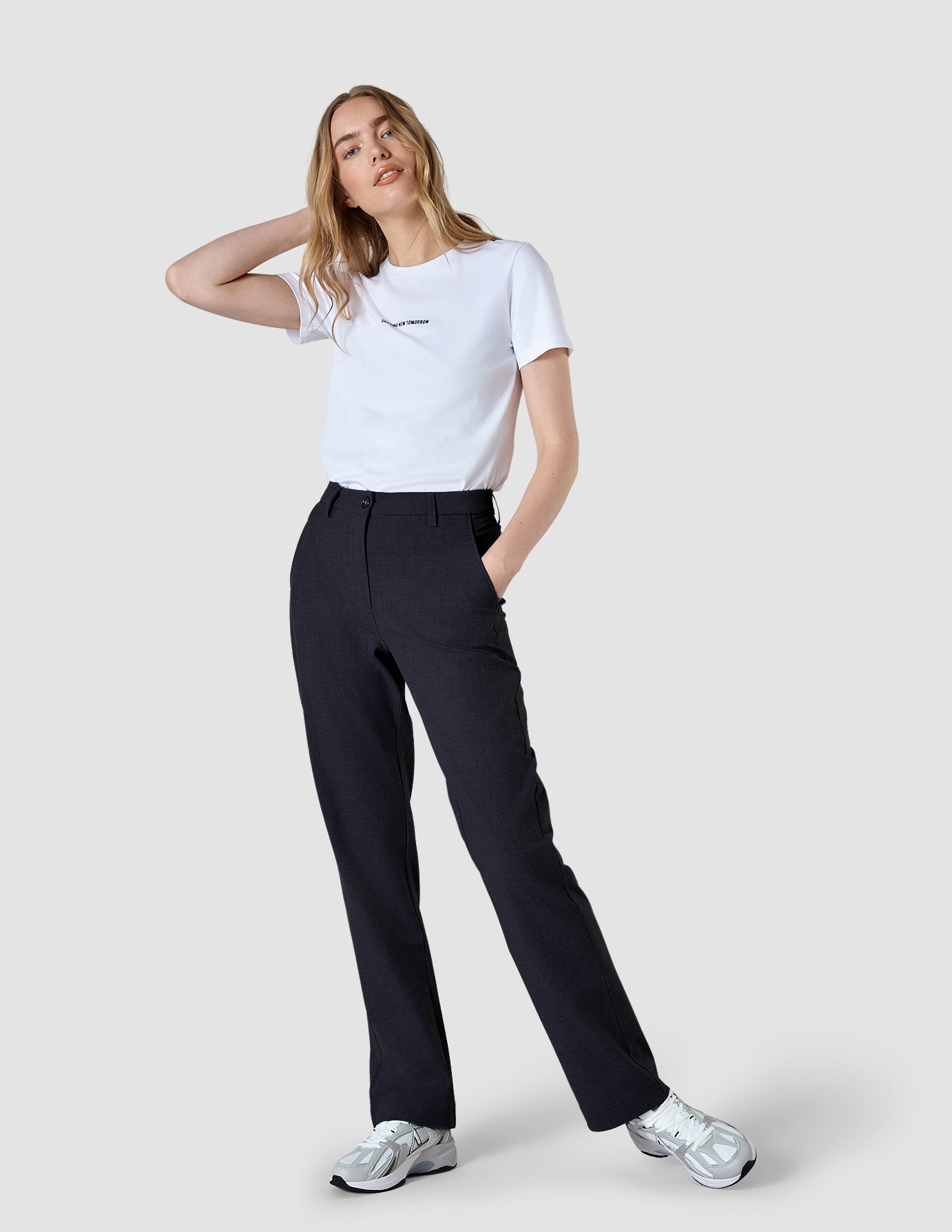 Women Straight Essential Pants Midnight Blue | SHAPING NEW TOMORROW