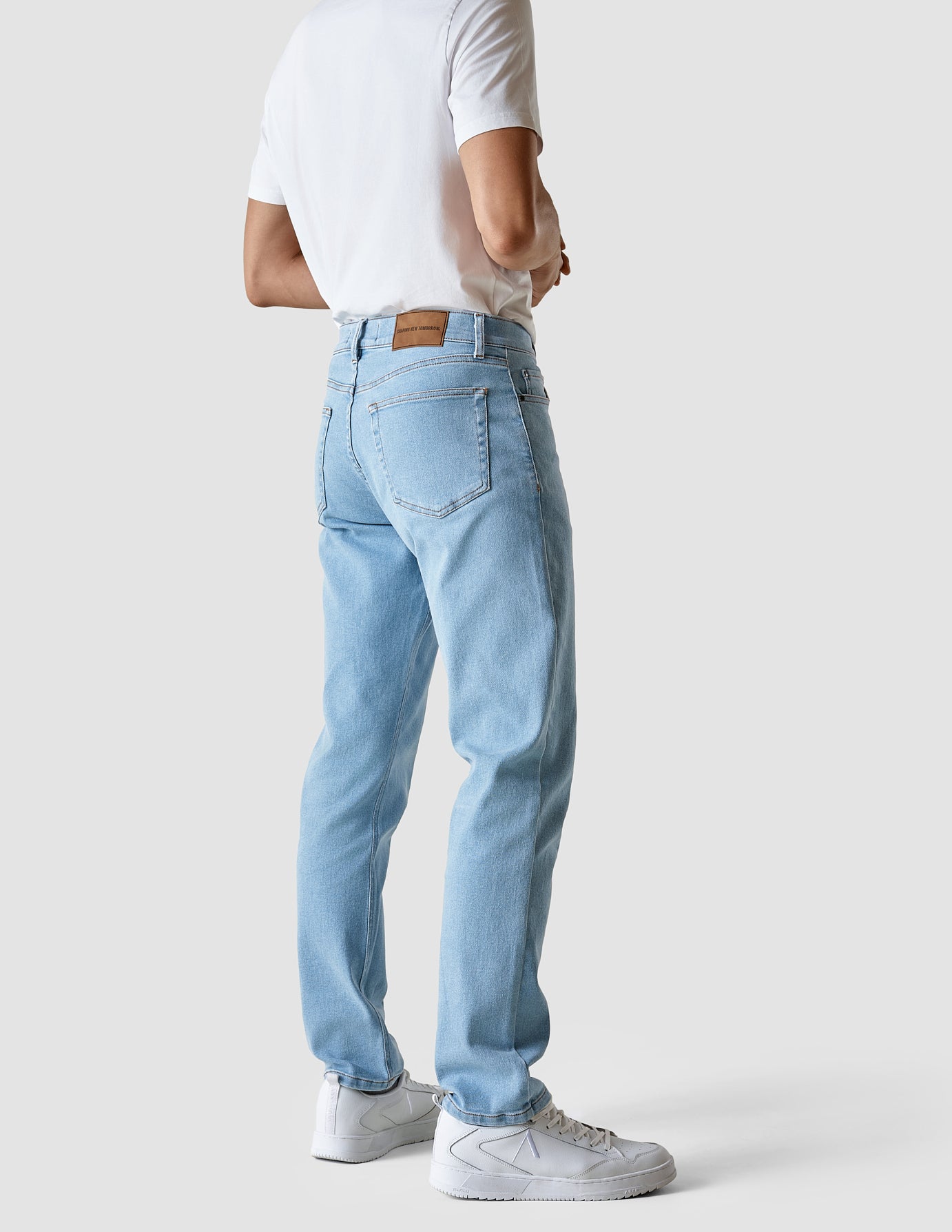 Classic Jeans | SHAPING NEW TOMORROW