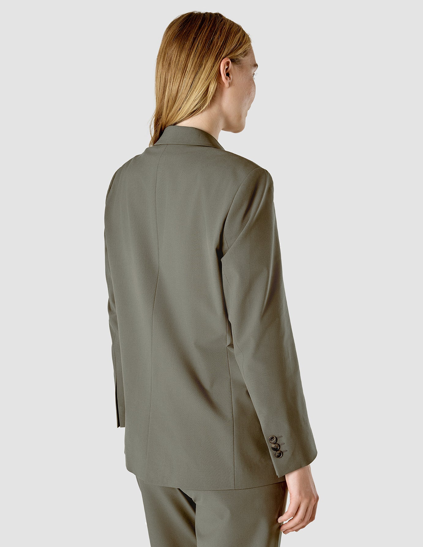 Essential Blazer Dark Olive | SHAPING NEW TOMORROW