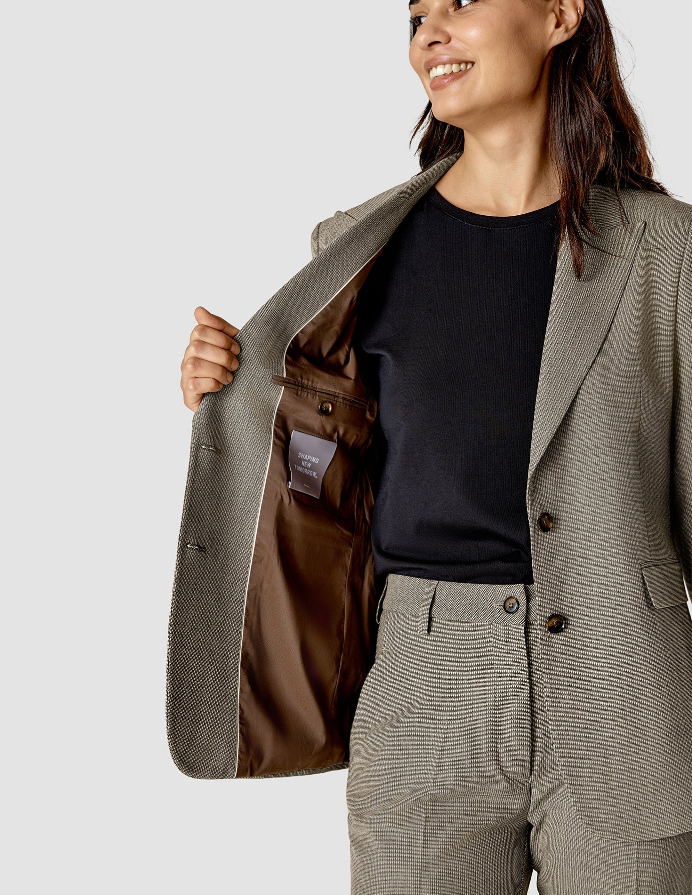 Blazer til kvinder | SHAPING NEW TOMORROW