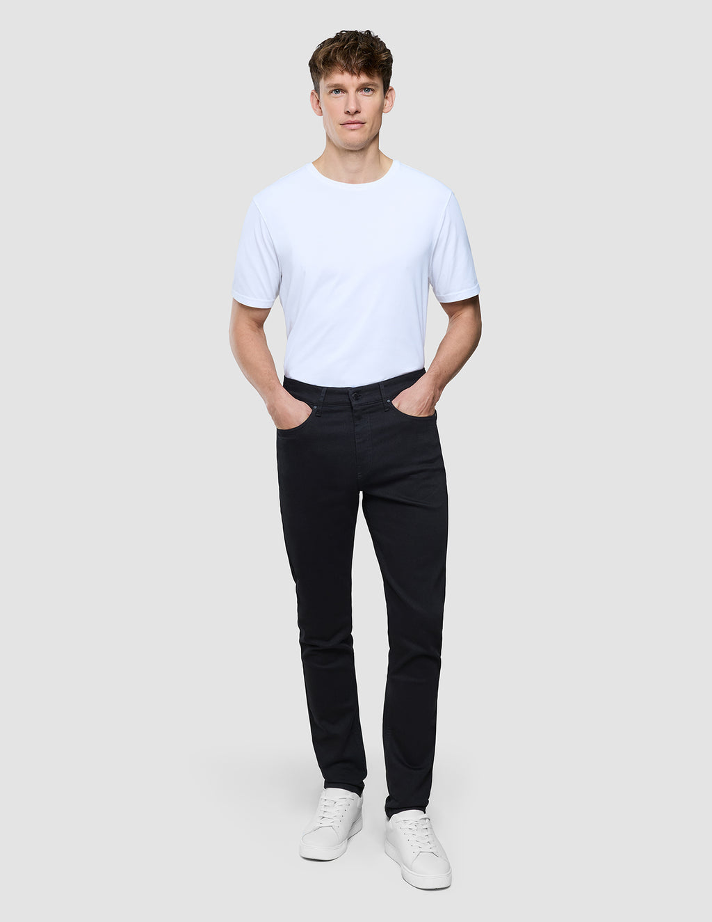 Classic Jeans Slim Stay Black | SHAPING NEW TOMORROW