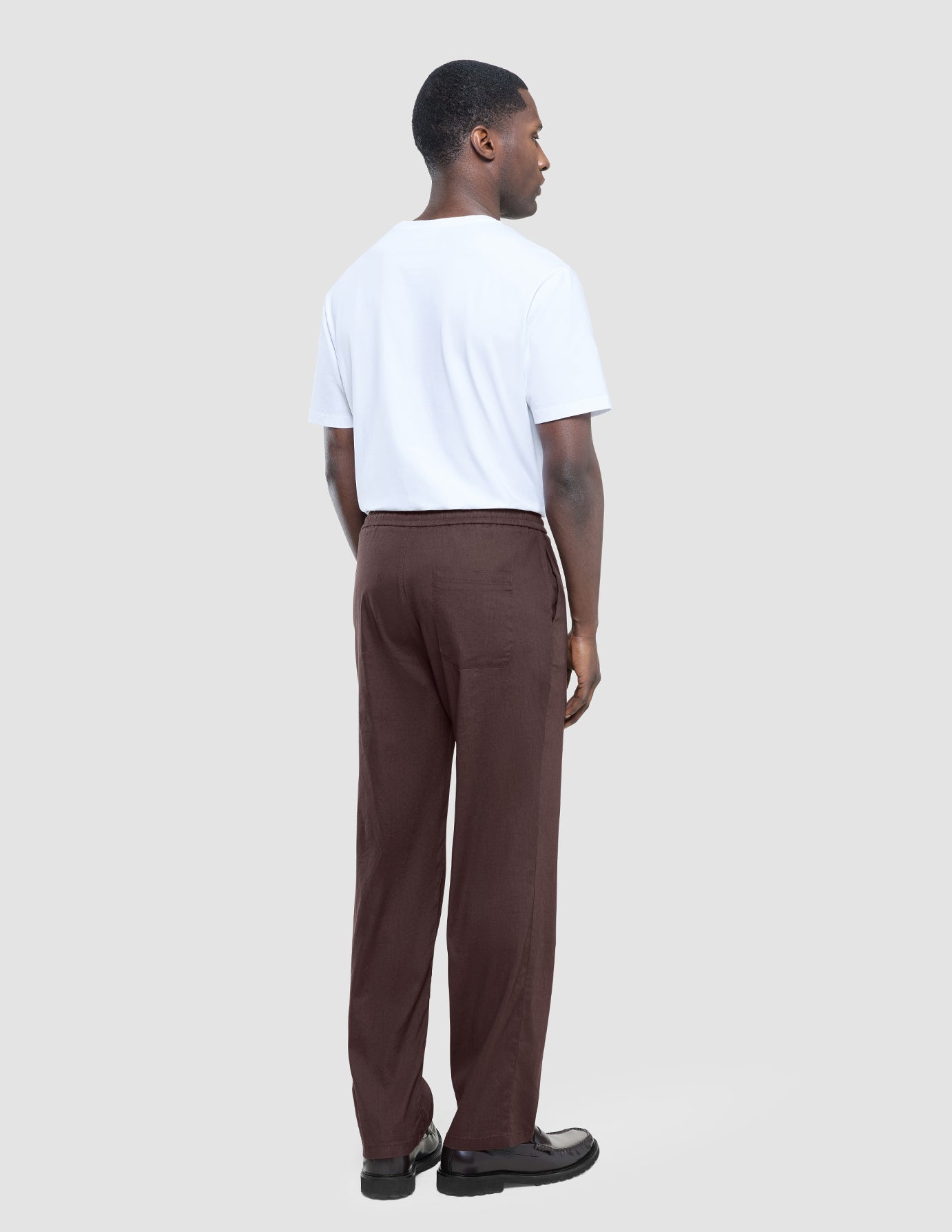 Refined Linen Pants Dark Brown | SHAPING NEW TOMORROW
